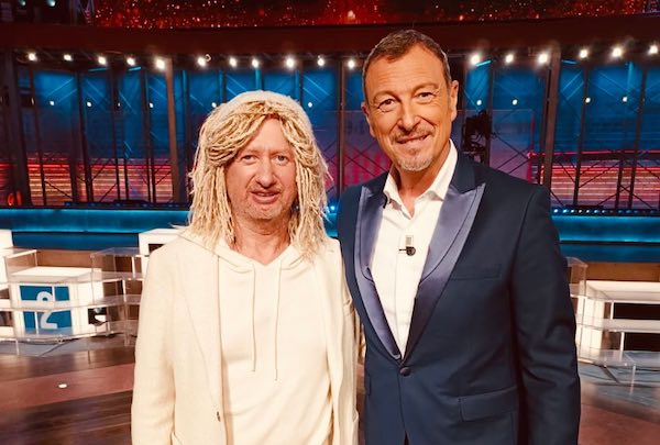 Ospite a "Soliti Ignoti. Il ritorno" Maurizio Mastrini presenta il ...